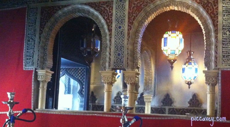 Tea shops in Granada Spain - 3 Teterias to try - Piccavey