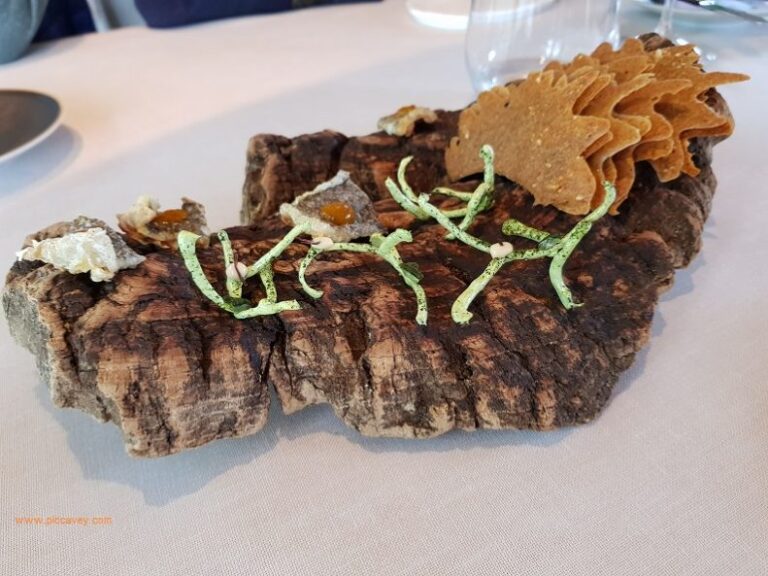 Eat in Gijon - A guide to Local Asturian Food & Natural Cider