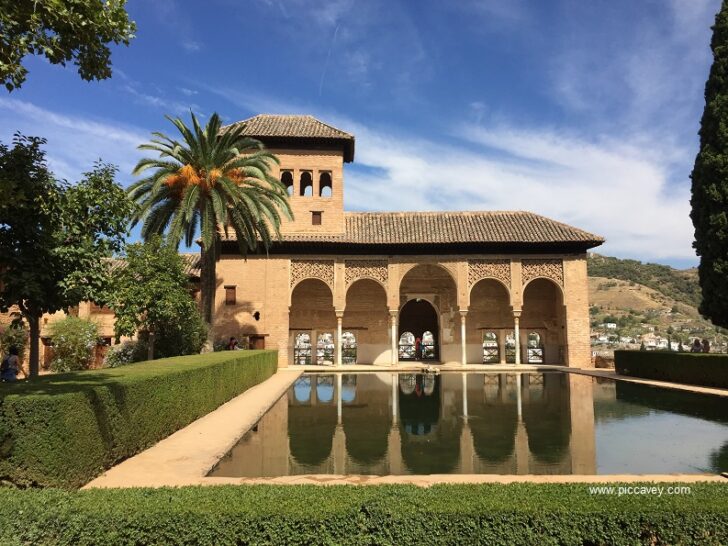 The Secrets of the Alhambra Palace: Water within the palaces- Piccavey