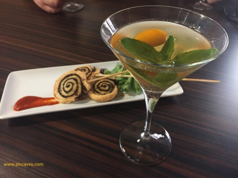 Spanish Rum - The History of Rum on Spain´s Costa Tropical - Piccavey