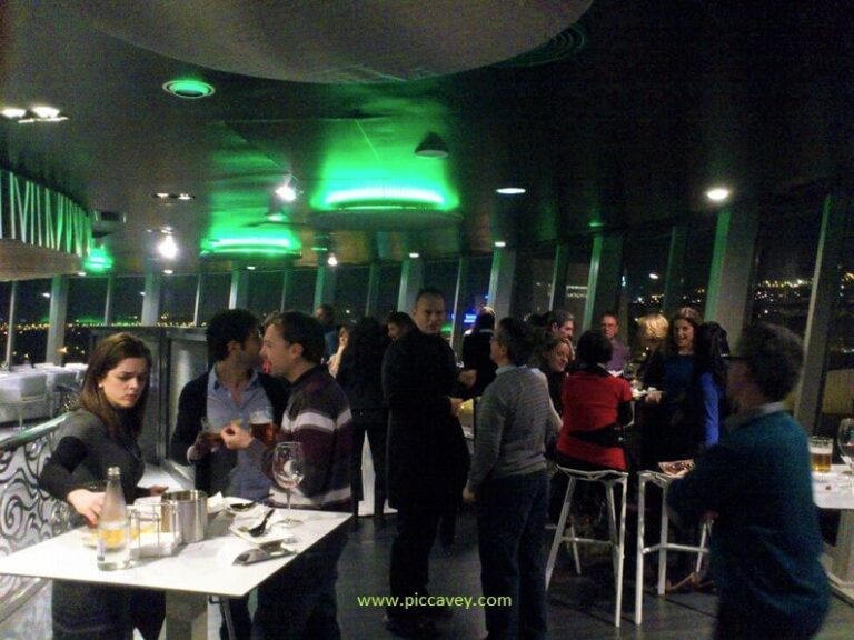 How to Make Your Home Abroad Homely – An Expat Guide - Piccavey